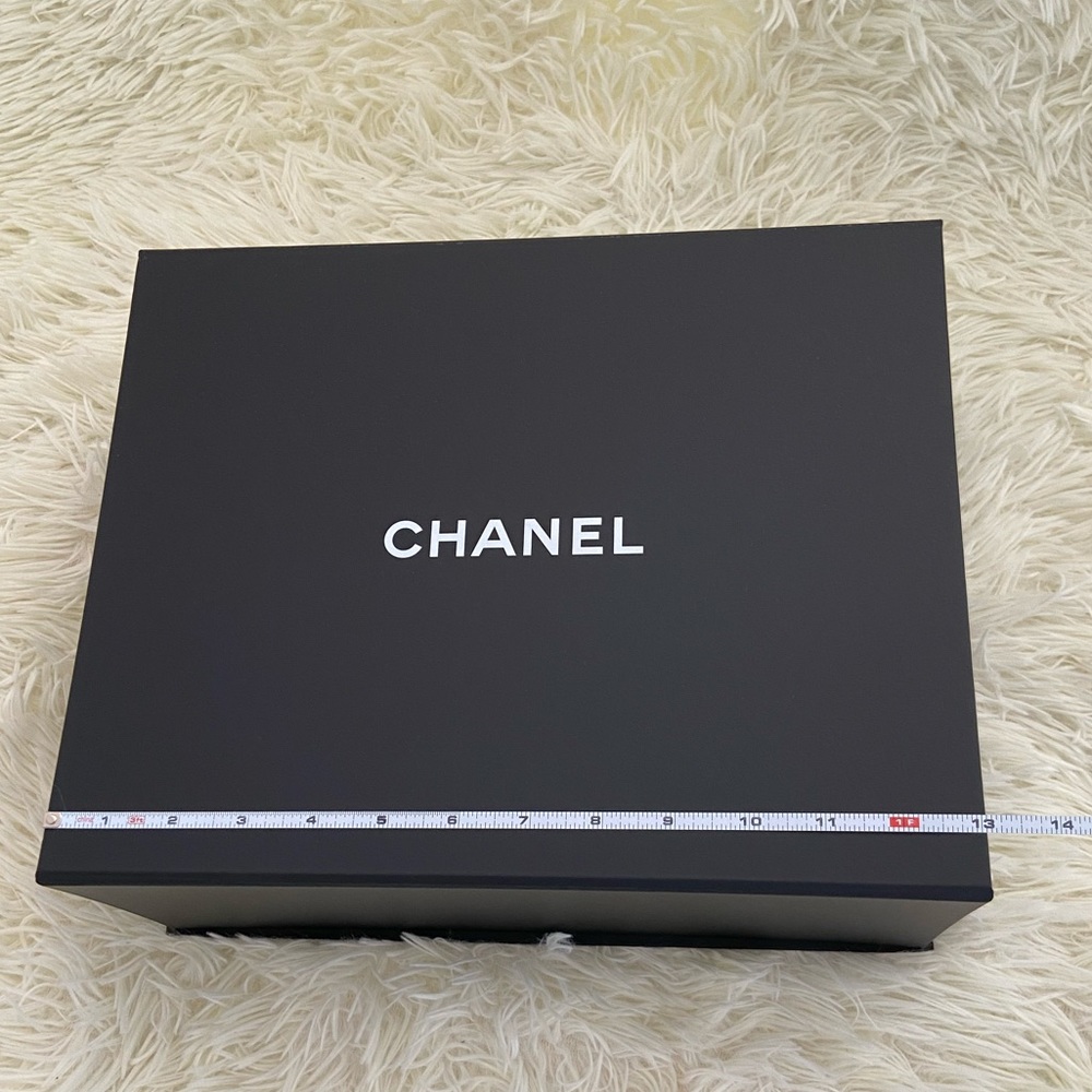 Chanel Box (Free Chanel Paper Bag) - Gem